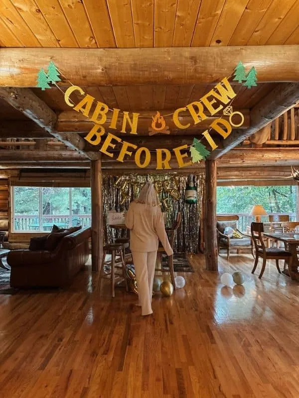 18 Cozy Cabin Bachelorette Party Ideas for the Perfect Itinerary