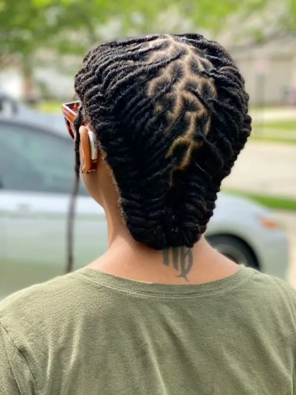 How to Style Locs for Interviews: Simple, Neat & Professional Ideas